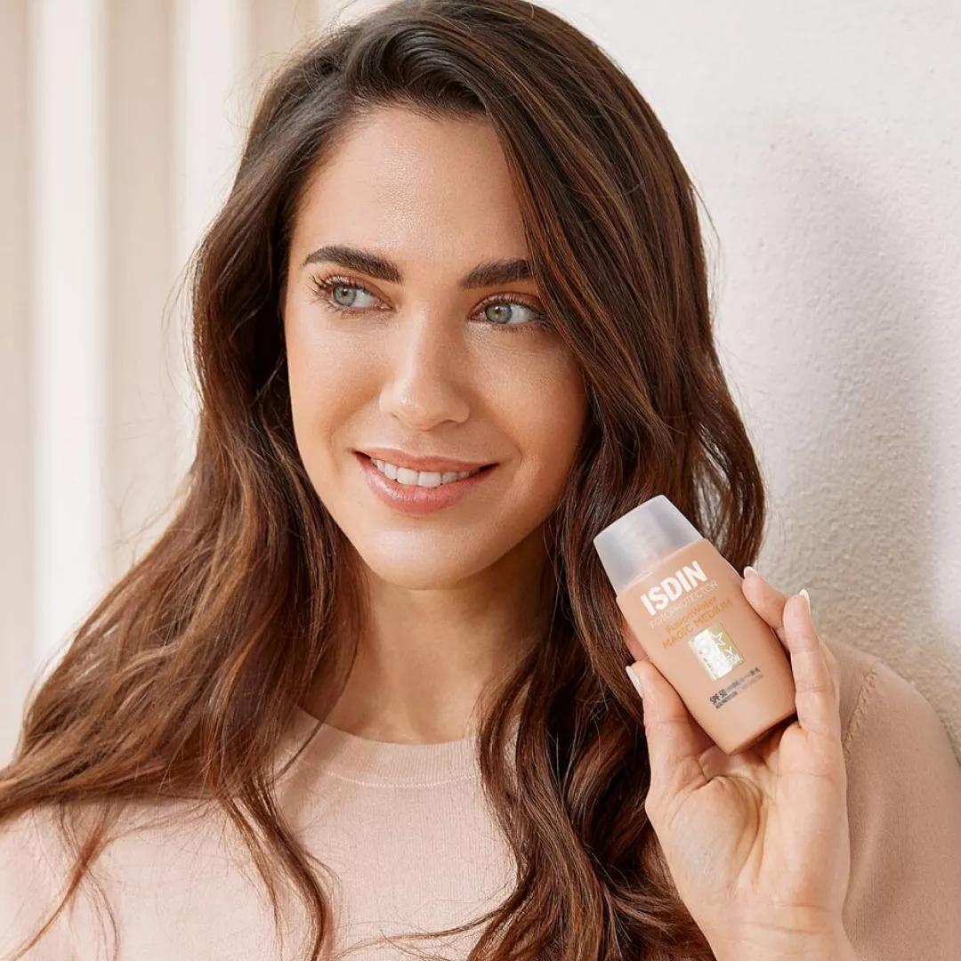 Fusion Water MAGIC Medium SPF 50 | ISDIN