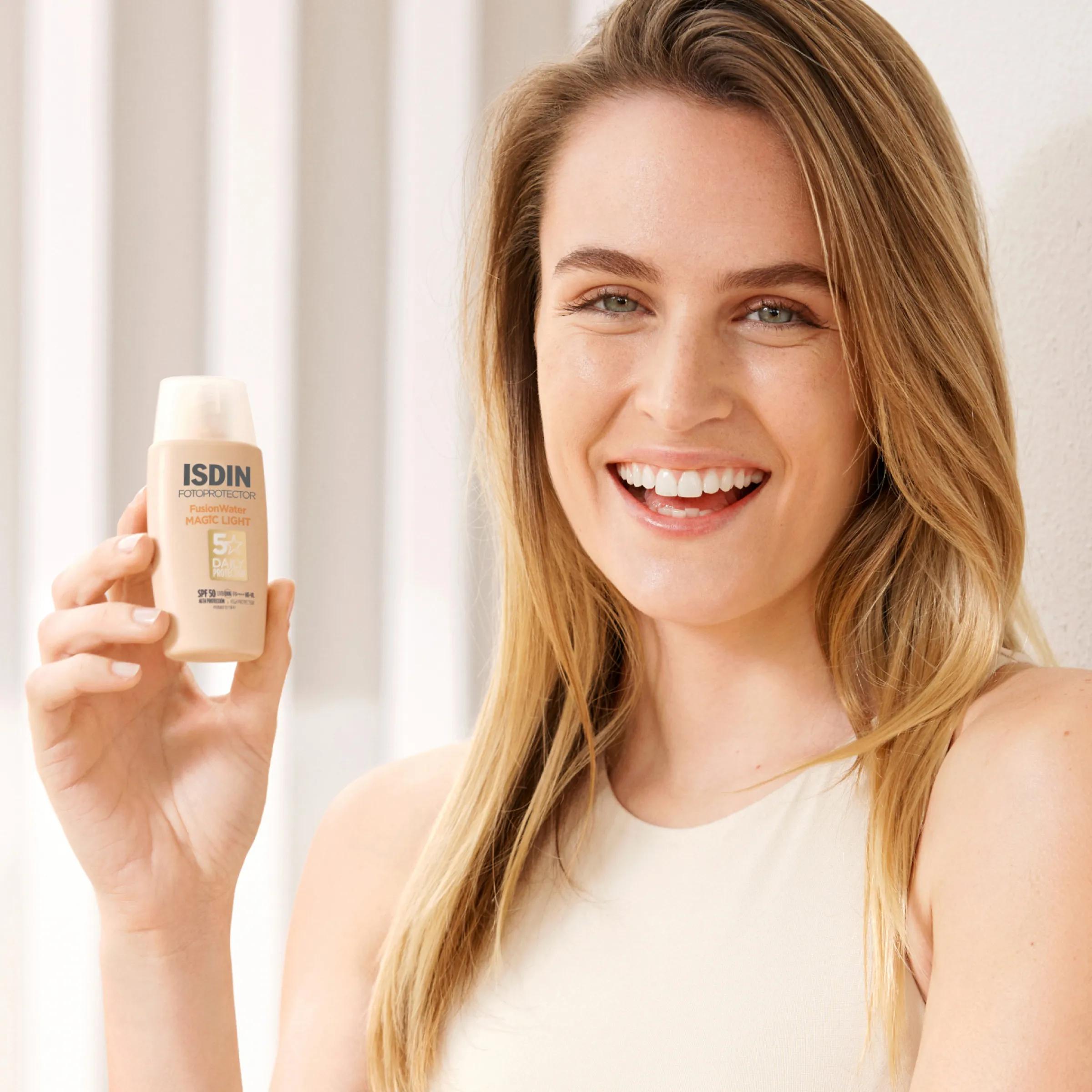 Fusion Water Color Light SPF 50 | ISDIN